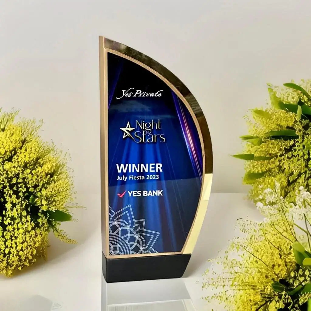 Corporate Employee Award | Employee of the Month & Service Excellence ...